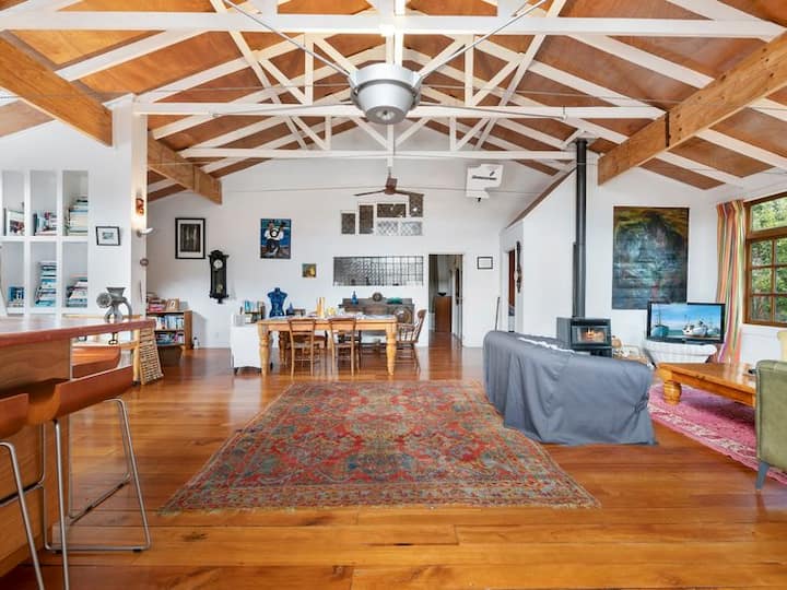 Olde Beach Lux - Waikanae