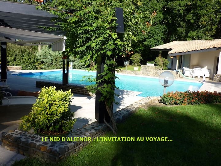 Le Nid D'aliénor, Chambre D'hôtes Avec Piscine - Mont-de-Marsan