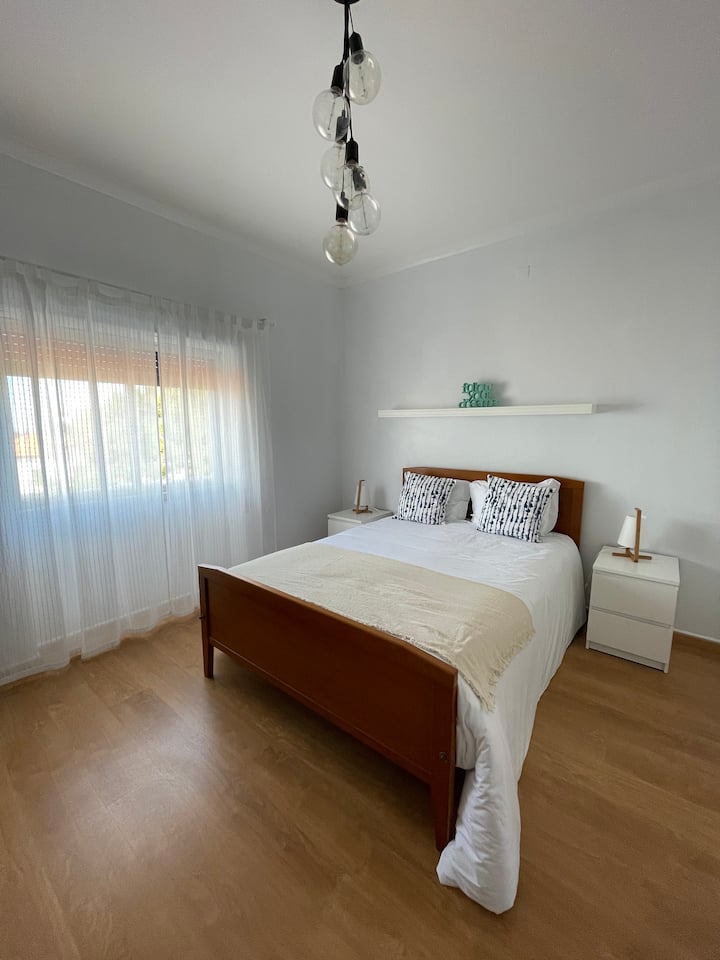 10 Handpicked Places To Surf And Stay In Nazaré, Portugal - Updated ...