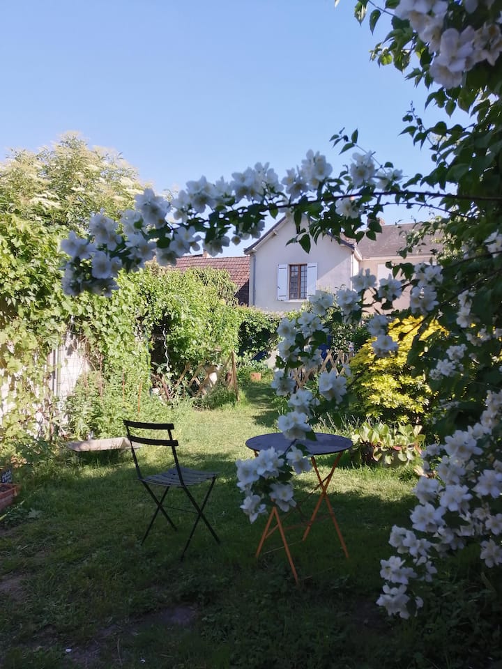 Gîte De Charme 3* En Vallées Du Loir Et De Loire - Le Lude