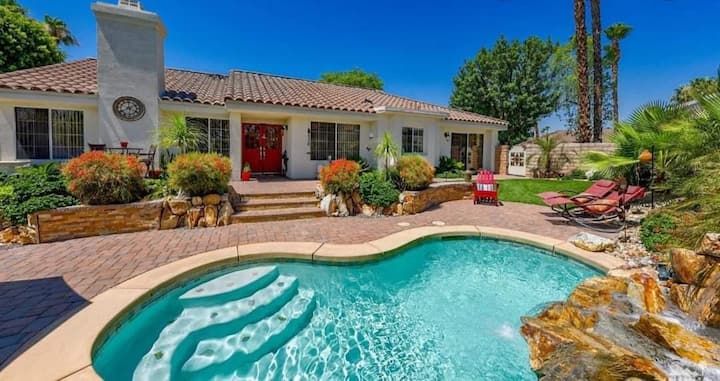 Desert Oasis | Private Pool | Waterfall | Firepit - Palm Desert, CA