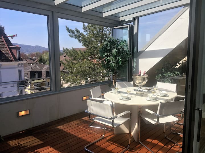 East Meets West - Exclusive Design Penthouse - Zürich