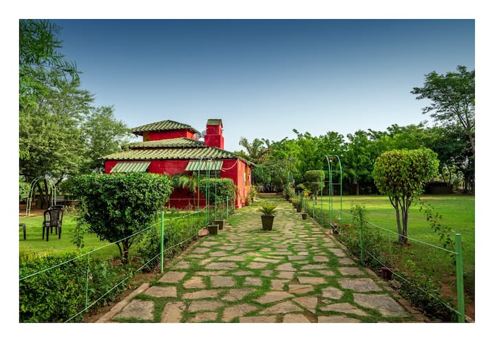 An Authentic Village Farm (03 Jasmine Ac Room) - Jhansi