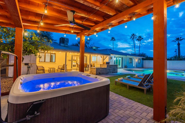 Stunning Scottsdale Home W/ Fire Pit And Jacuzzi - Scottsdale, AZ