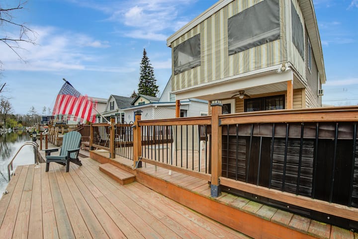 Cottage On Chautauqua Lake With Dock 🐟 - Bemus Point