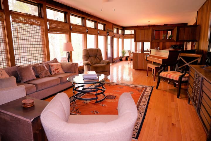 Peaceful, Mid-century Delight, Walk To Town - Livingston Manor, NY