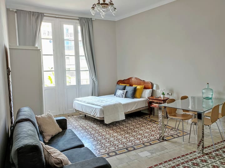 Historic Studio Loft With Balcony - San Cristóbal de La Laguna