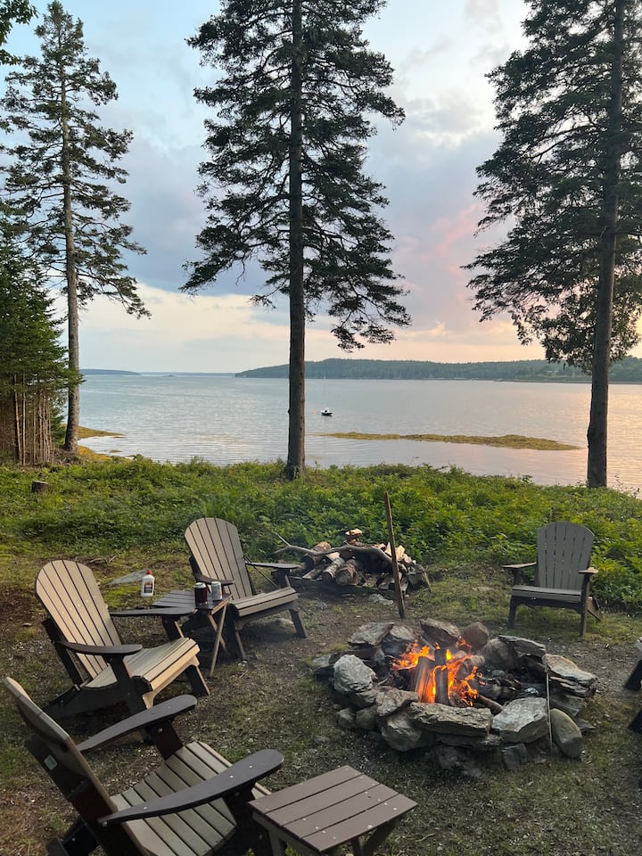 "Maine Squeeze" A Beachcombers Dream - Maine