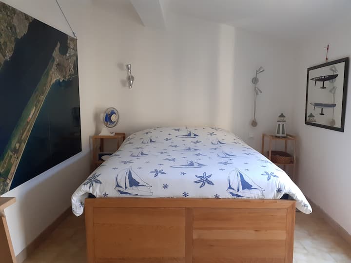 Chambre Privée Idéale En Déplacement Ou Vacances - Villeneuve-lès-Maguelone