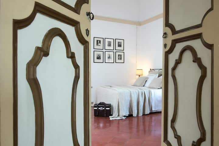 Suite Torre Nel Castello Con Piscina E Parco - Giurdignano