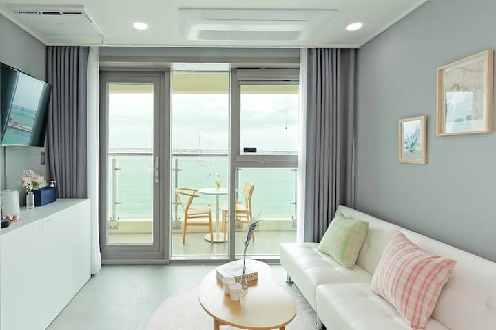 [Elmomento Gwangan]#광안대교정면뷰#넷플릭스#취사가능#해변10초#1001 - Busan