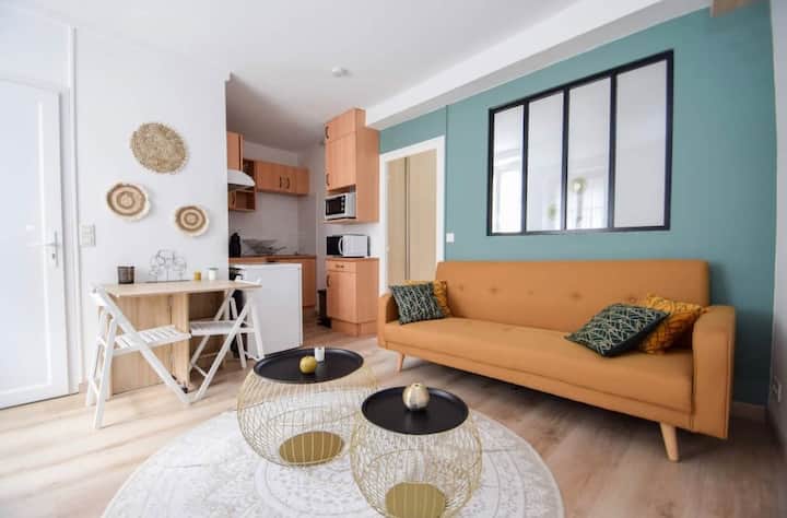 150m De La Mer T2 Cité Aleth Solidor à Saint Malo - ibis budget Saint Malo Centre