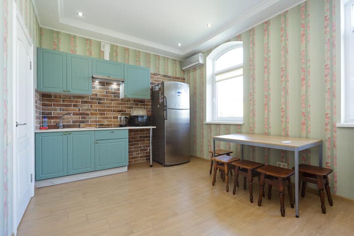 Nikolas Halls - 3-х комнатная квартира у моря - Odesa