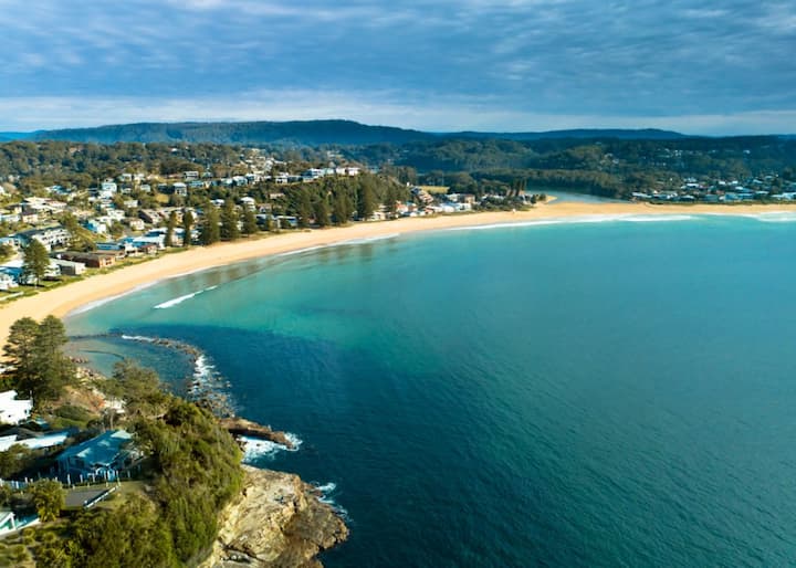 Avoca Beach - Large Family Home With Pool & Wi-fi - Avoca Beach