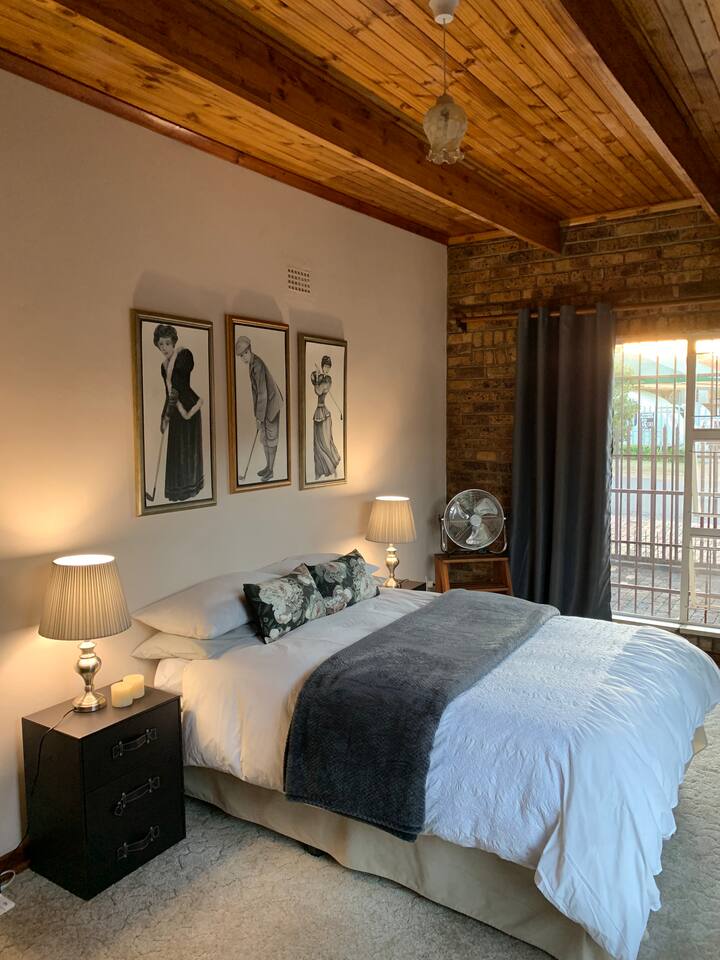 Lou-rus Self Catering Cottage - Groblersdal