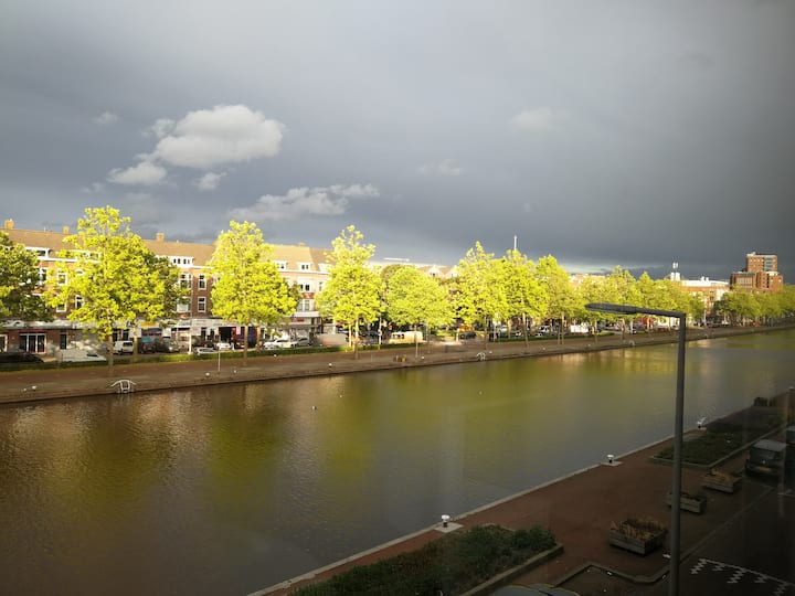 River Arthouse - Unique Apartment With The View - Róterdam