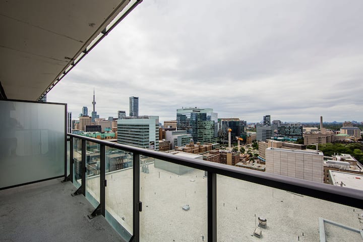 Stunning Condo Near Sick Kids Sleeps4 Free Parking - Toronto