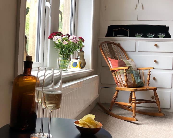 Stylish Studio Gem In The Heart Of Hebden - Hebden Bridge