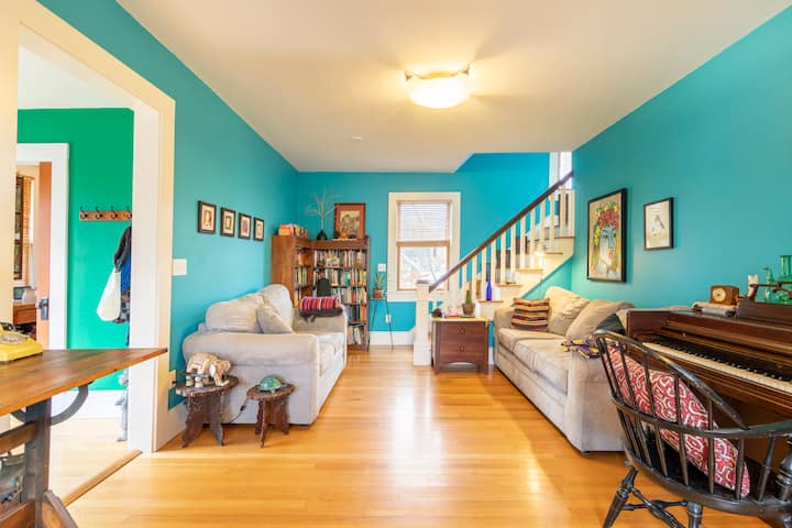Room In Private Home - Wareham, MA