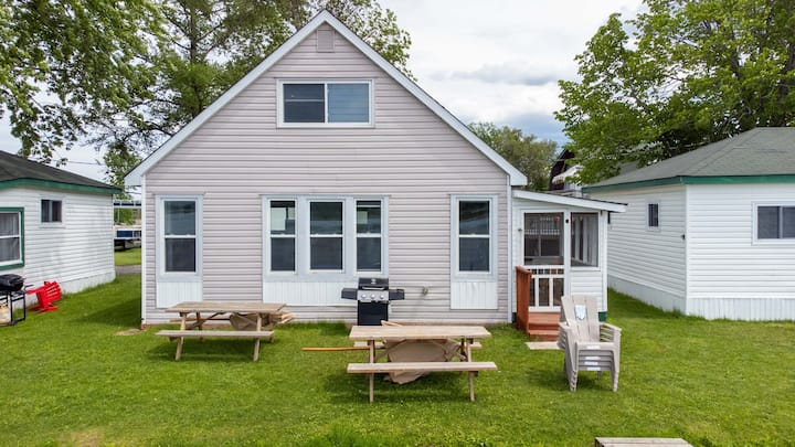 Water Front Fish And Rest Cottage 3 - Lindsay