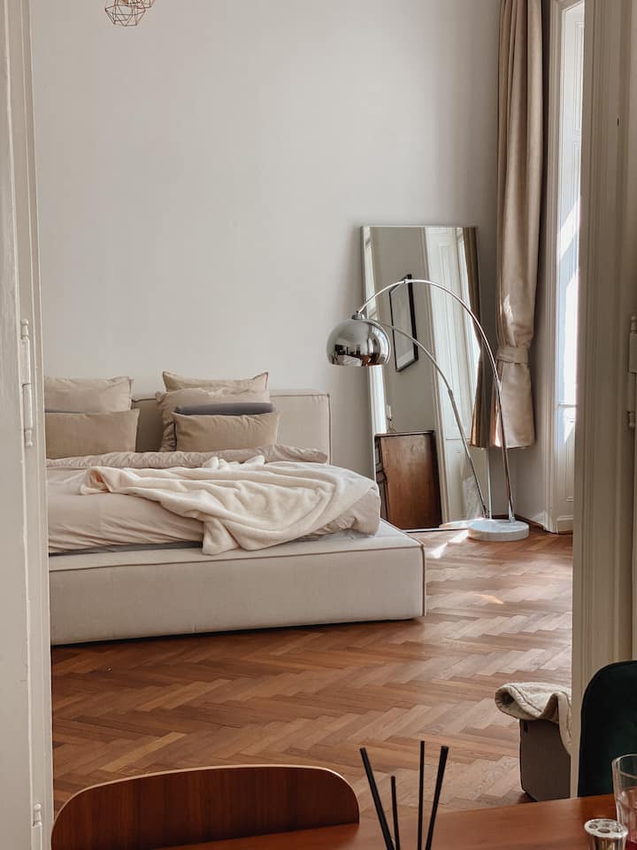 Spacious Old Style Appartement In Perfect Location - Vienna