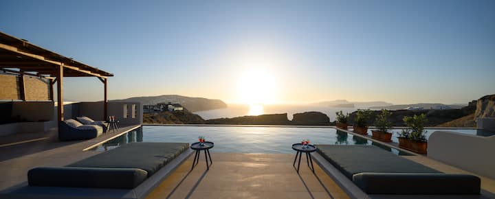 Ambeli Sunset Villas & Suites 2pools & 2hot Tub - Santorini