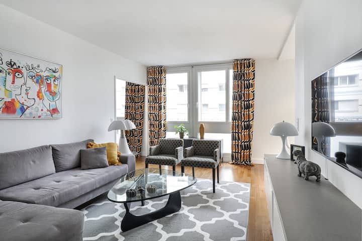 70m Calm Residence, Near Belleville Père Lachaise - París