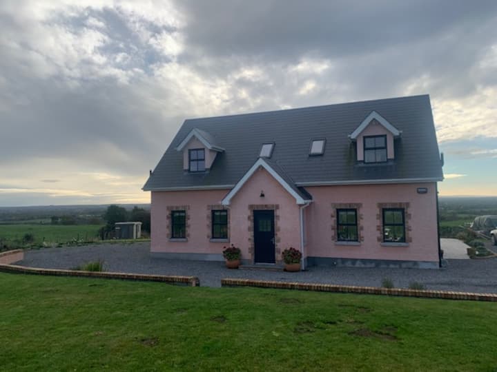 Slieve Bloom Retreat With Spectacular Amenities - Portarlington