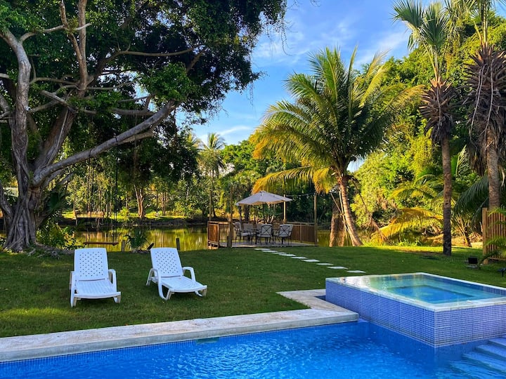Casa Privada Frente A Laguna Con Piscina Y Jacuzzi - Guatemala