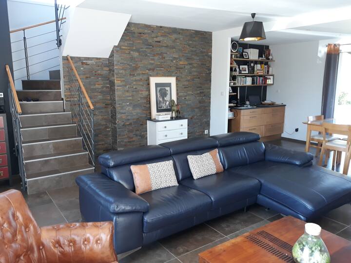 Belle Maison Contemporaine D’architecte Avec Spa - Saumur