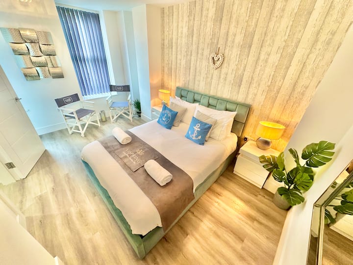 Coastal Vibes 1br | King Bed | 2ppl | Parking - Southbourne