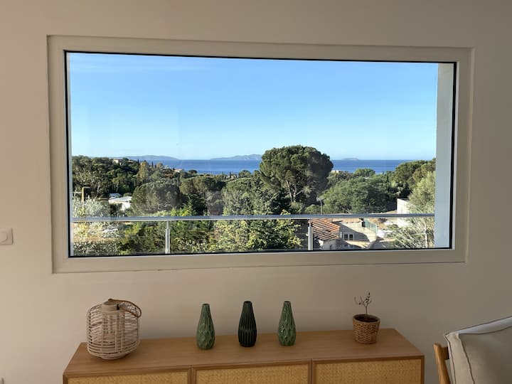 Villa Avec Piscine, Vue Mer Et Plage à Pied - Hyères