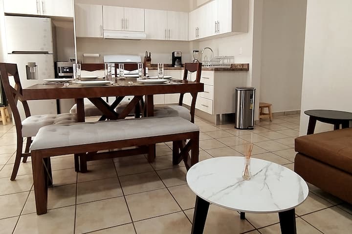 Deptamento X Vistahermosa A 20mindel Metropolitano - León