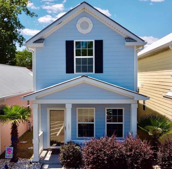 2 Bed, 2 Bath Topsail Cottage—walk To The Beach! - Myrtle Beach, SC