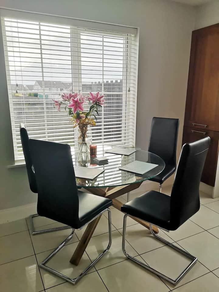 A Quaint Modern House In A Quiet Location - Waterford