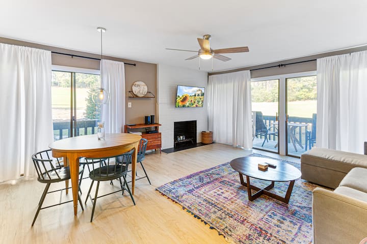 Caddie Corner... Come Stay And Play! **Location** - Pinehurst, NC