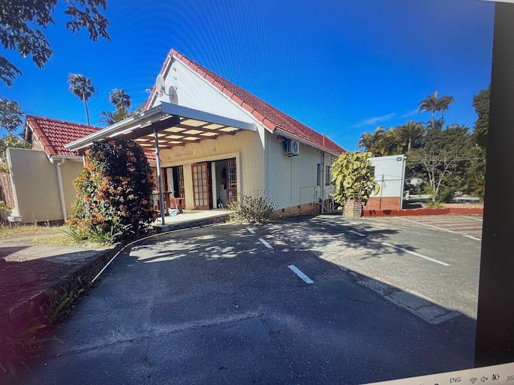 Cycad Lodge - East London