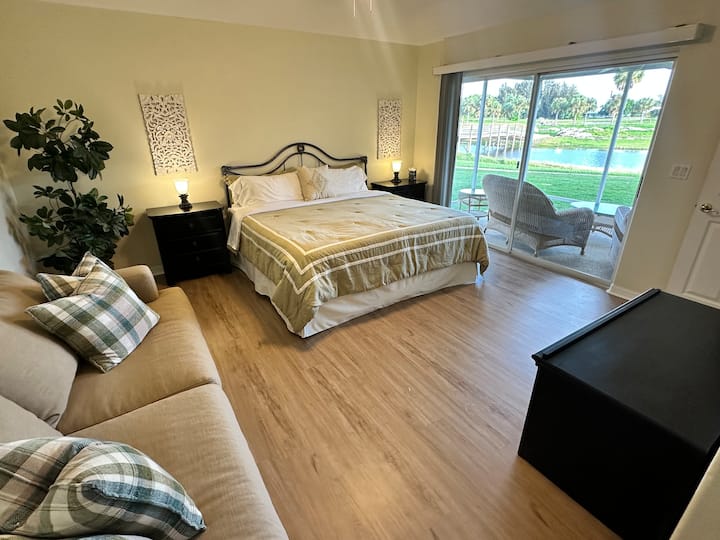 Sebring Race Villa 96: Located On Golf Course! - Lake Istokpoga, FL