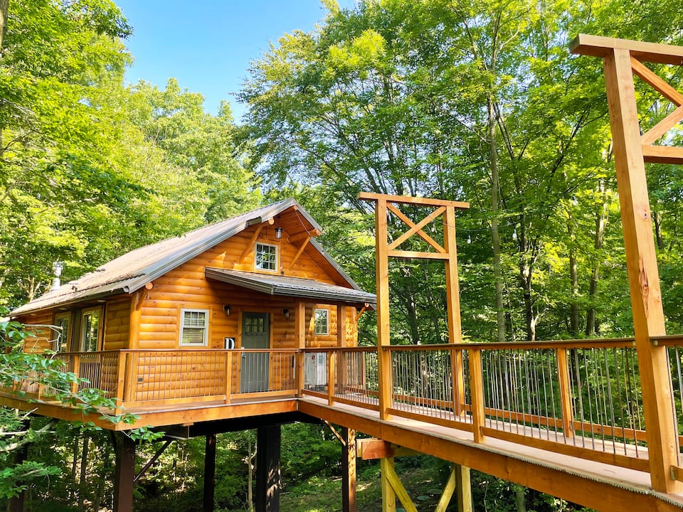 Ohio Vacation Rentals with a Pool - United States | Airbnb