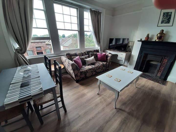 Mansion Flat In The Heart Of Teddington - Twickenham