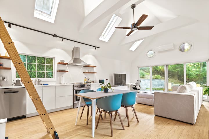 Lovely Tiny House In Boston - Boston, MA