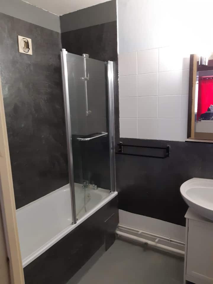Appart Cosy Et Chic Dans Une Résidence Calme - Rouen
