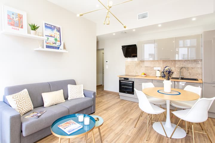 2p Massena Central 2mins Mer&promenade Clim/balcon - Nice