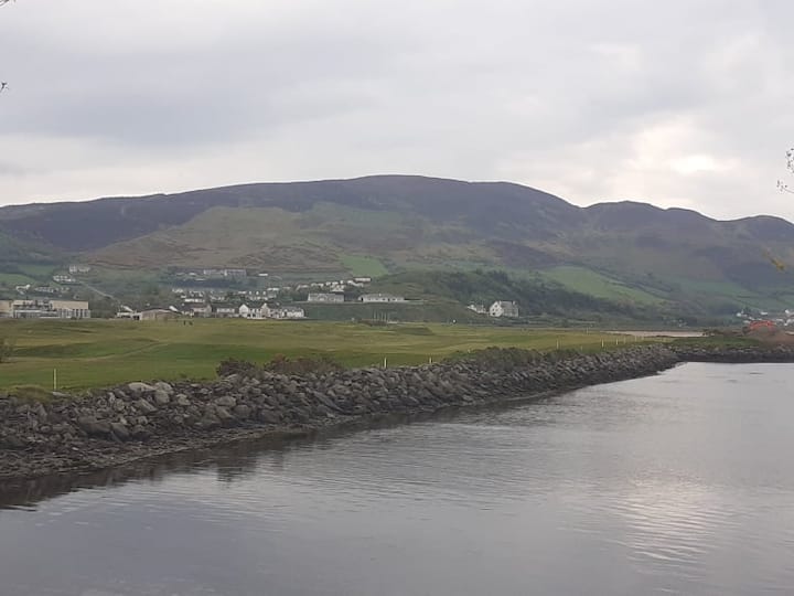 Water Edge Flat - Buncrana