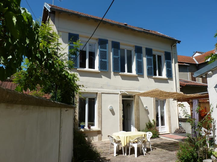 Charmante Maison De Ville, Proche Centre Vichy - Vichy