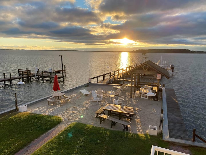 Waterfront With Water Access And Spectacular Views - Dewey Beach, DE