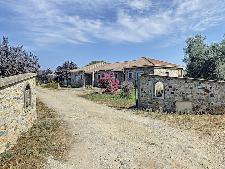 Villa 3* Climatisée Jardin Privé - Aléria