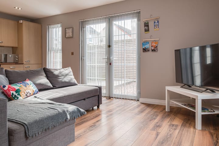Trendy Stylish Apartment Belfast City Centre - Belfast