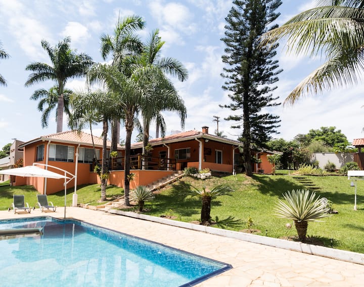 Family Farm In A Closed Condominium - Americana