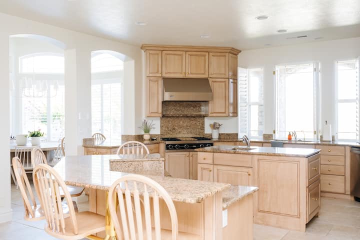 Top 11 Airbnb Wedding Venues In Utah, USA - Updated 2024 | Trip101